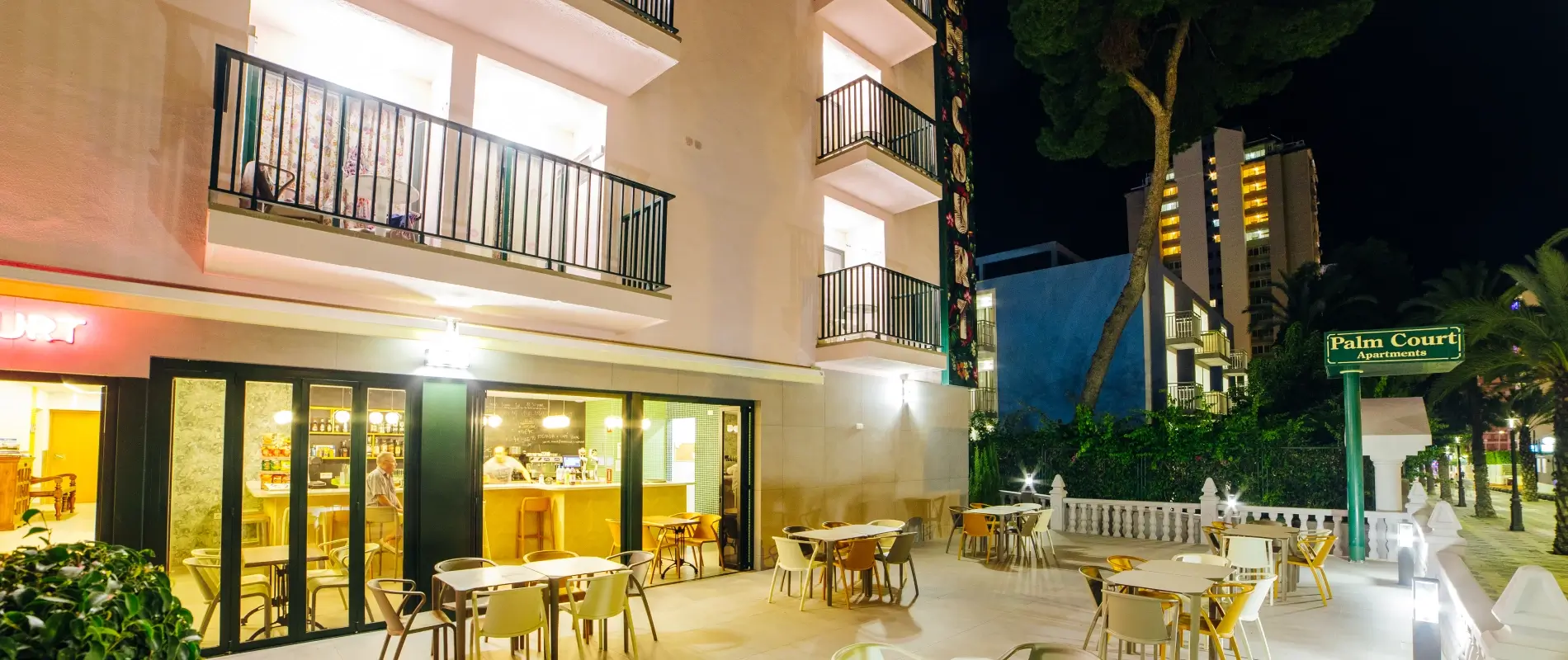 Contact of Palm Court Apartments in Benidorm | Official Website